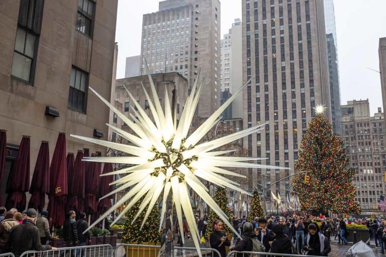 From tin cans to Swarovski crystals: How the Rockefeller Center ...