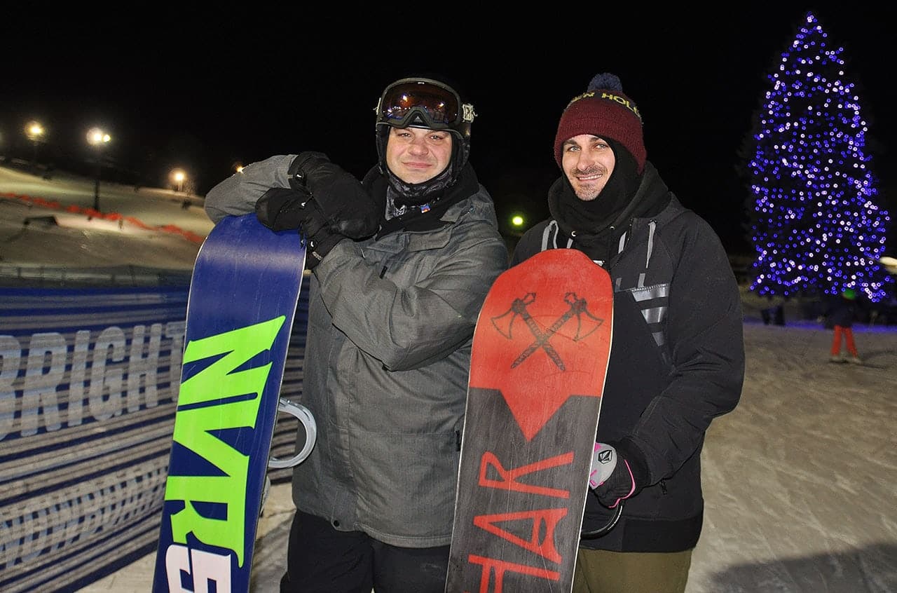 Michigan snowboarders hit 16 ski areas in one day, setting a new North ...