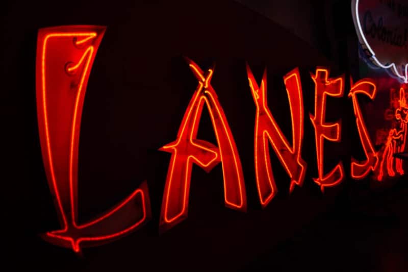 American Sign Museum in Cincinnati | Vintage & Neon Signs