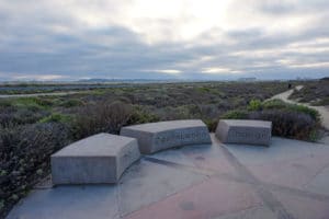 At San Diego’s ‘mini Stonehenge,’ a mysterious circle of benches is ...