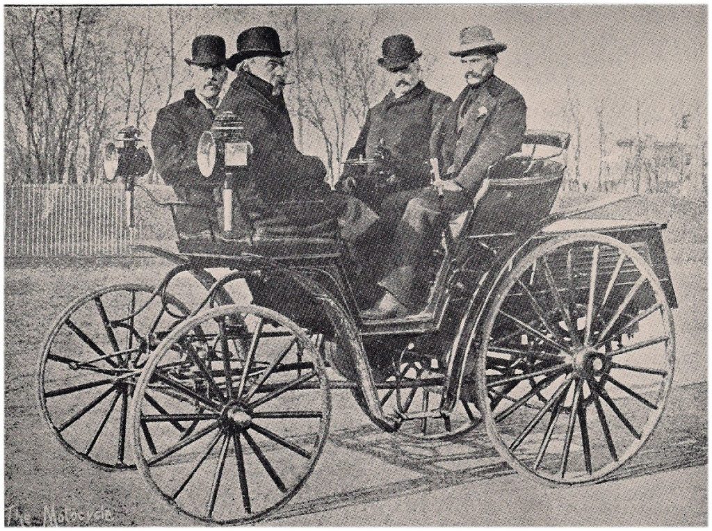 The Chicago Motor Club—housed in an art deco masterpiece—was once the ...