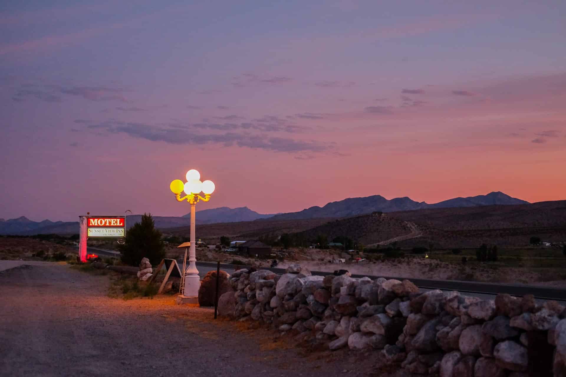 Alien invasion: How a tiny town in the Nevada desert is preparing for ...