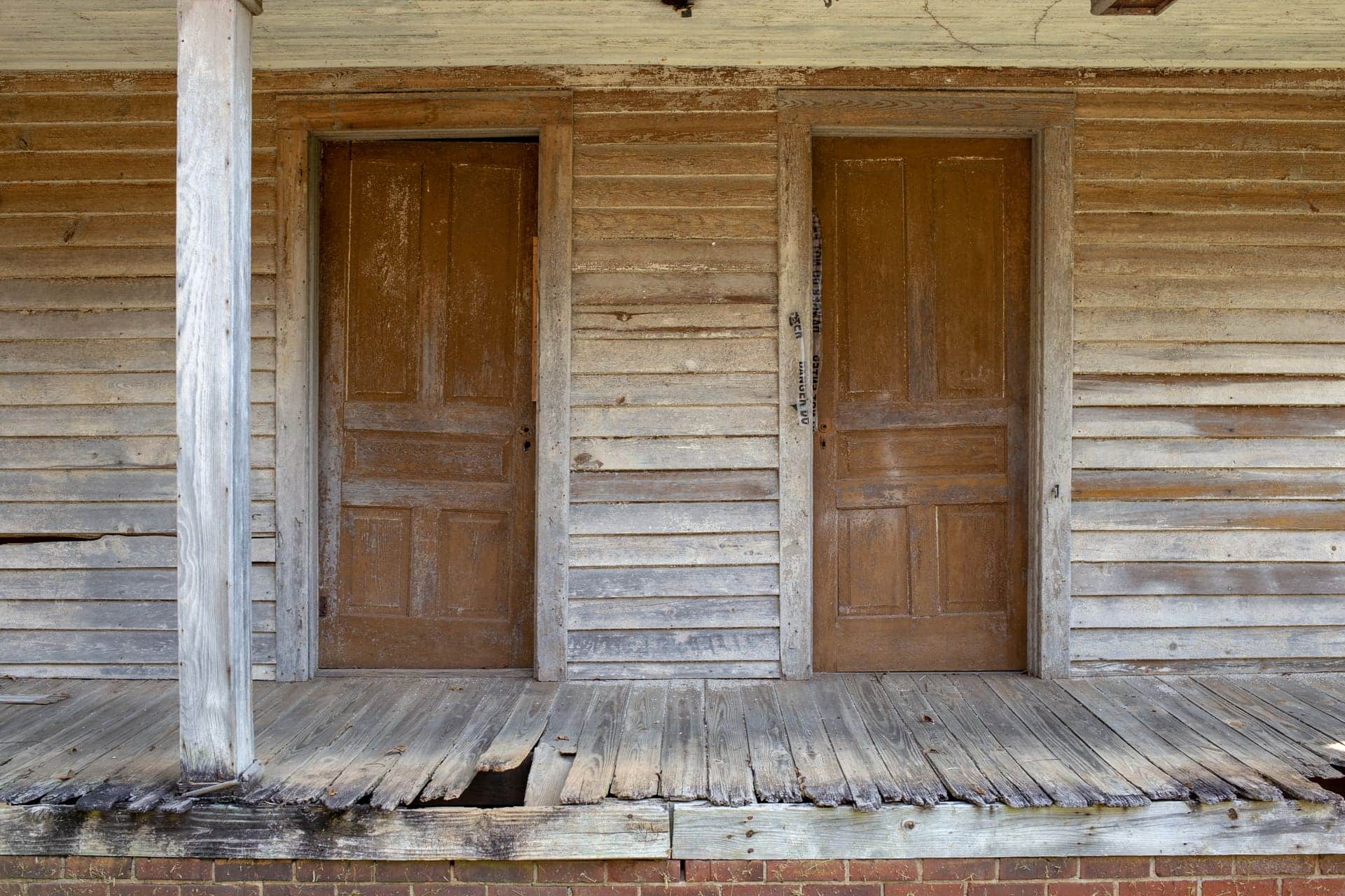 Chasing snakes and ghosts at Henry River Mill Village, the abandoned ...