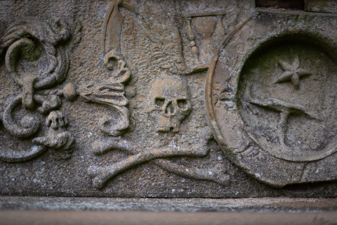 Death may be the main event, but signs of life abound at Spring Grove ...