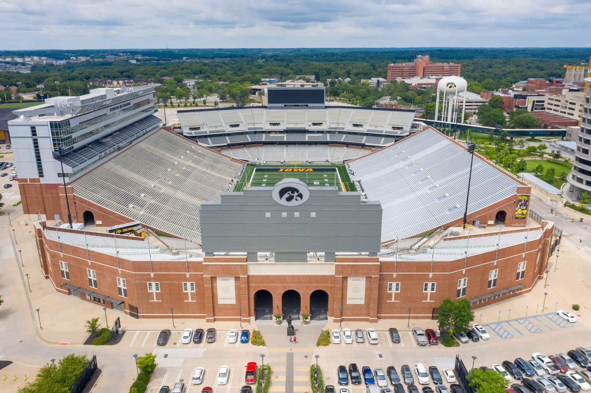 The ultimate Midwest college football stadium tour - Roadtrippers
