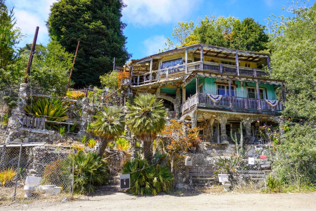 Known as the 'anti-Hearst Castle,' Nitt Witt Ridge was built with love ...