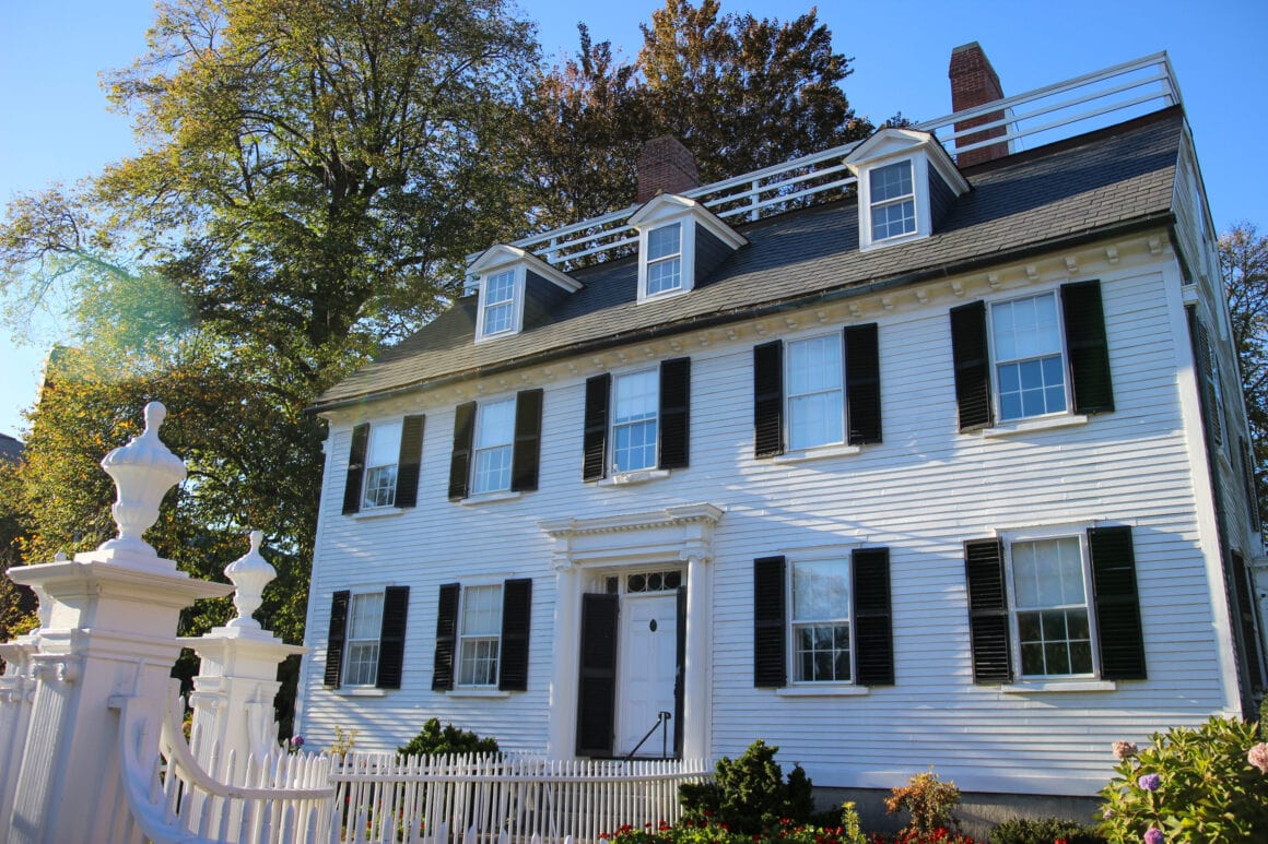 Visit these 5 filming locations made famous by the movie 'Hocus Pocus ...