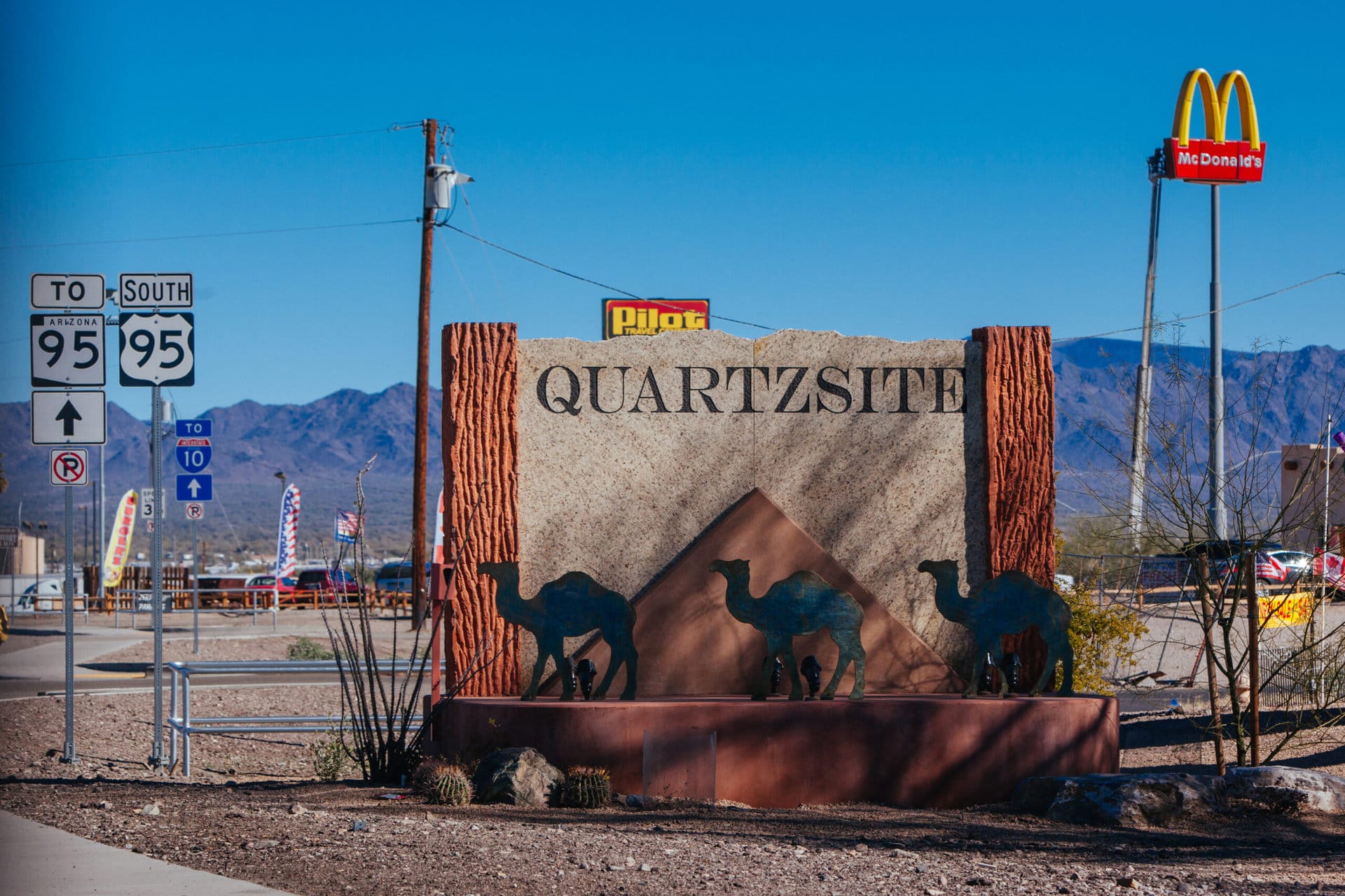 Quartzsite, AZ: Winter RV Snowbird Guide & Things To Do