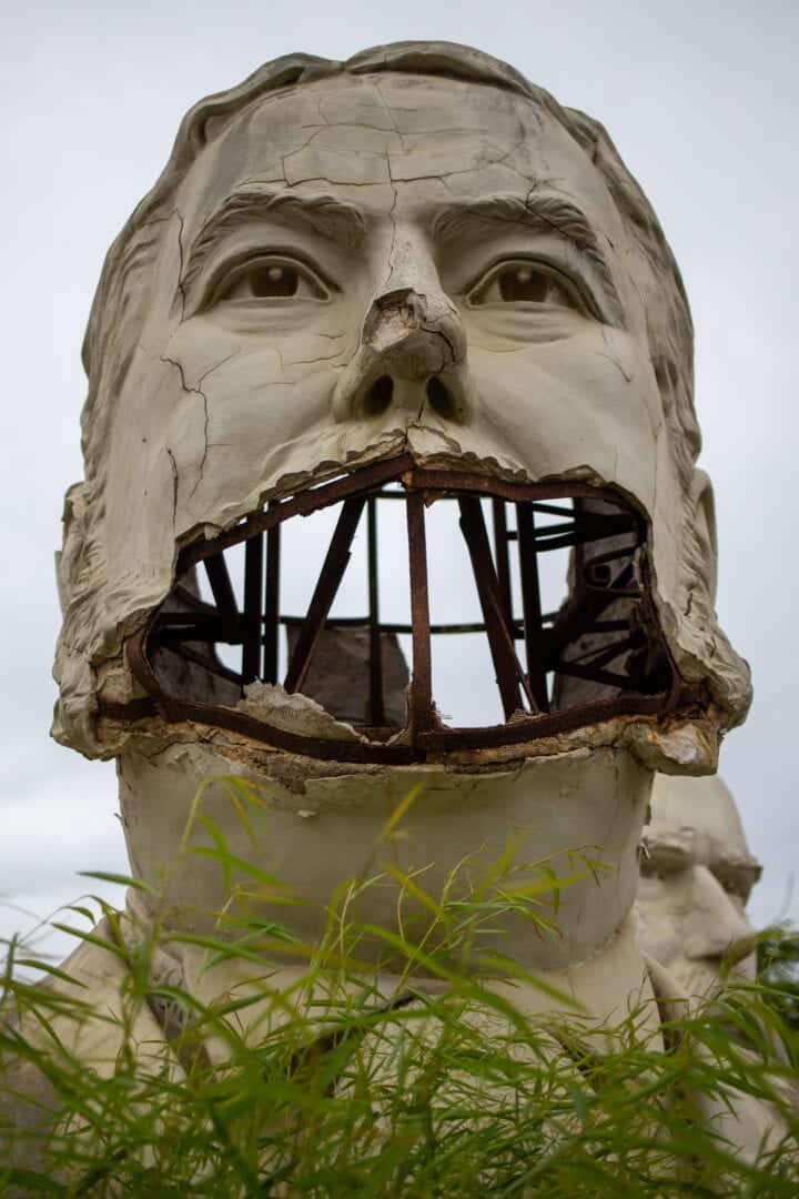 Virginia ‘President Heads’: Decaying Presidential Statues in Croaker