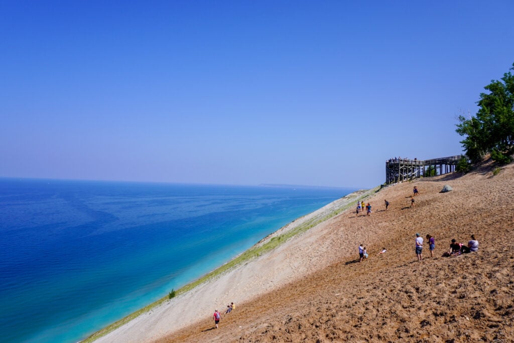 A guide to all 3 national lakeshores in the U.S. - Roadtrippers